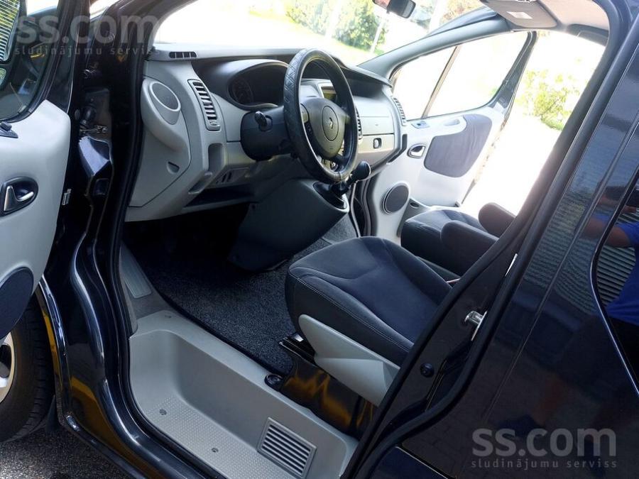 Black Renault Trafic 2013 in Riga, with an engine capacity of 2.00 L and mileage of 298 thousand km for 11790 €, photo 26 on AUTOMOTO.COM.LV