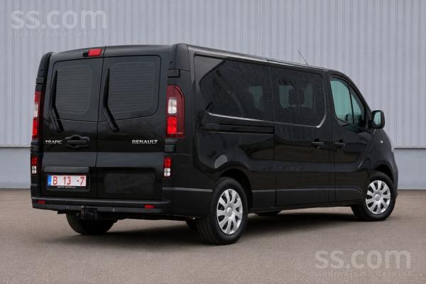 Melns Renault Trafic 2015 Tukums, ar dzinēja tilpumu 1.60 L un nobraukumu 186 tūkst. km par 12800 €, foto 6 vietnē AUTOMOTO.COM.LV