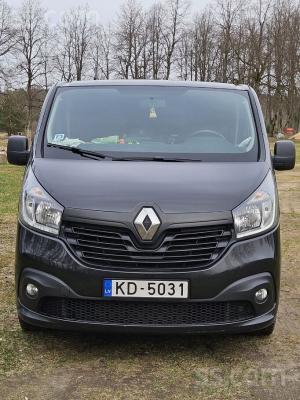 Black Renault Trafic 2015 in Riga, with an engine capacity of 1.60 L and mileage of 289 thousand km for 5000 €, photo 8 on AUTOMOTO.COM.LV