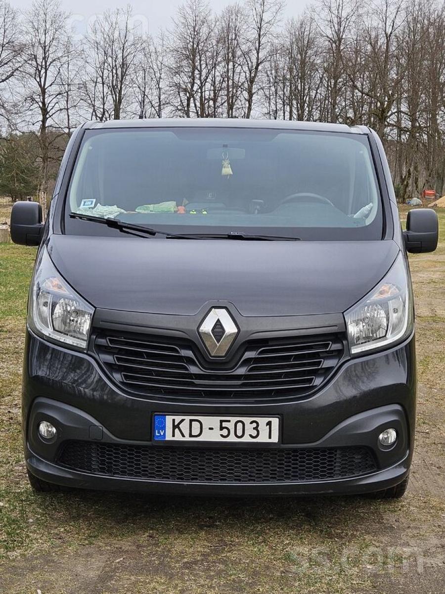 Black Renault Trafic 2015 in Riga, with an engine capacity of 1.60 L and mileage of 289 thousand km for 5000 €, photo 8 on AUTOMOTO.COM.LV