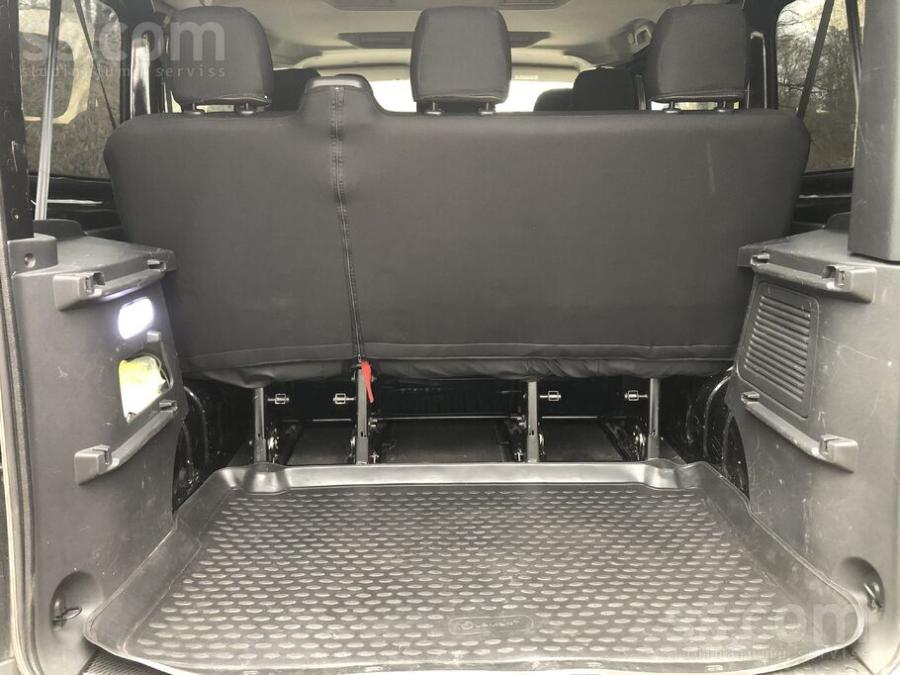 Black Renault Trafic 2015 in Riga, with an engine capacity of 1.60 L and mileage of 289 thousand km for 5000 €, photo 11 on AUTOMOTO.COM.LV