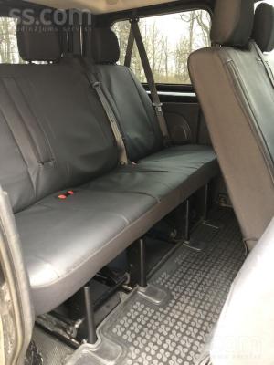 Black Renault Trafic 2015 in Riga, with an engine capacity of 1.60 L and mileage of 289 thousand km for 5000 €, photo 12 on AUTOMOTO.COM.LV
