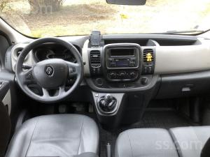 Black Renault Trafic 2015 in Riga, with an engine capacity of 1.60 L and mileage of 289 thousand km for 5000 €, photo 13 on AUTOMOTO.COM.LV