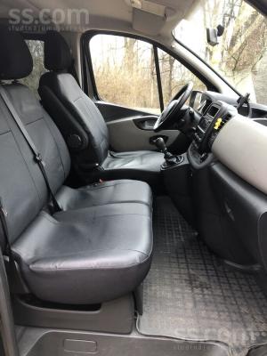 Black Renault Trafic 2015 in Riga, with an engine capacity of 1.60 L and mileage of 289 thousand km for 5000 €, photo 14 on AUTOMOTO.COM.LV