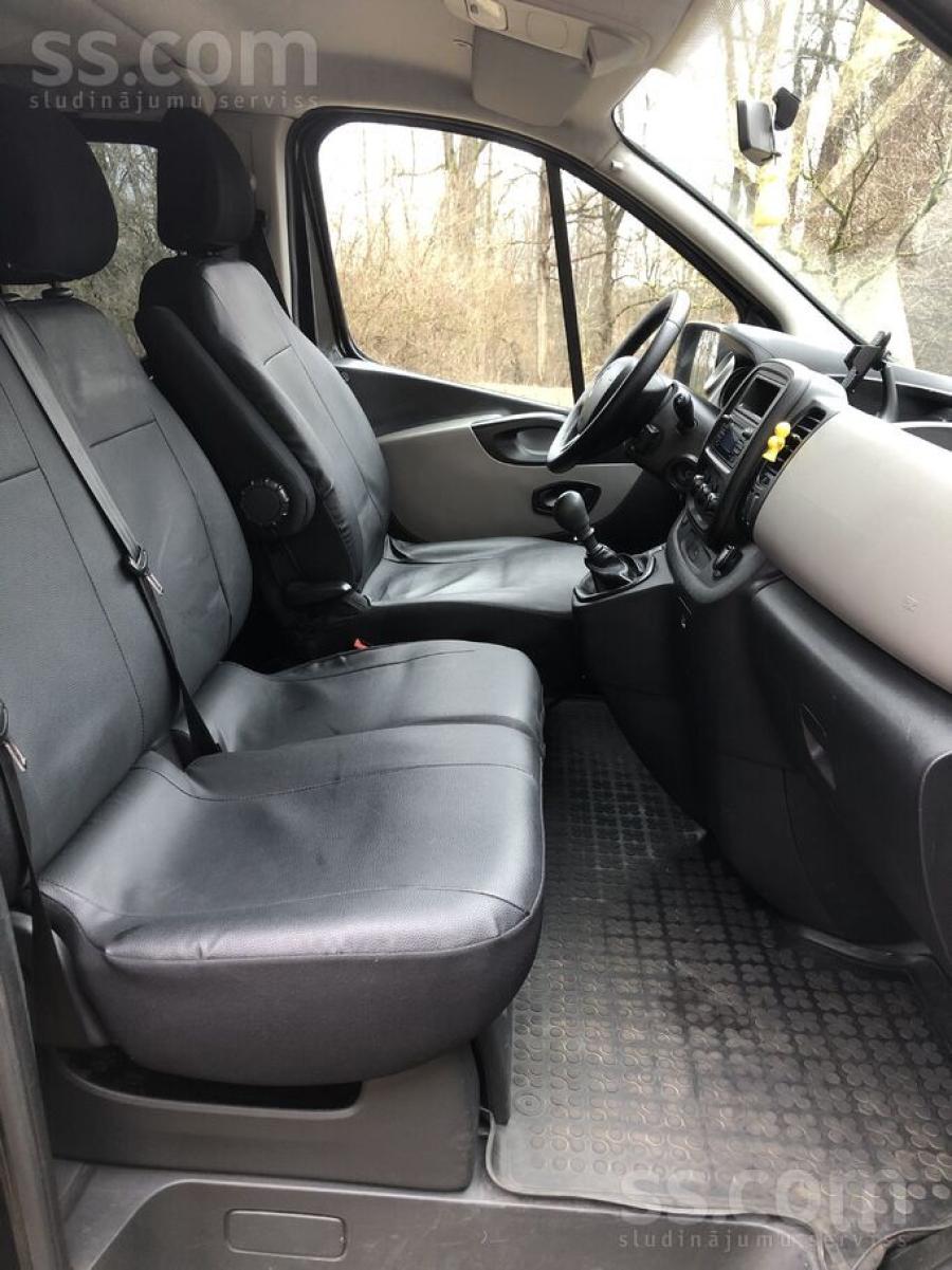 Black Renault Trafic 2015 in Riga, with an engine capacity of 1.60 L and mileage of 289 thousand km for 5000 €, photo 14 on AUTOMOTO.COM.LV