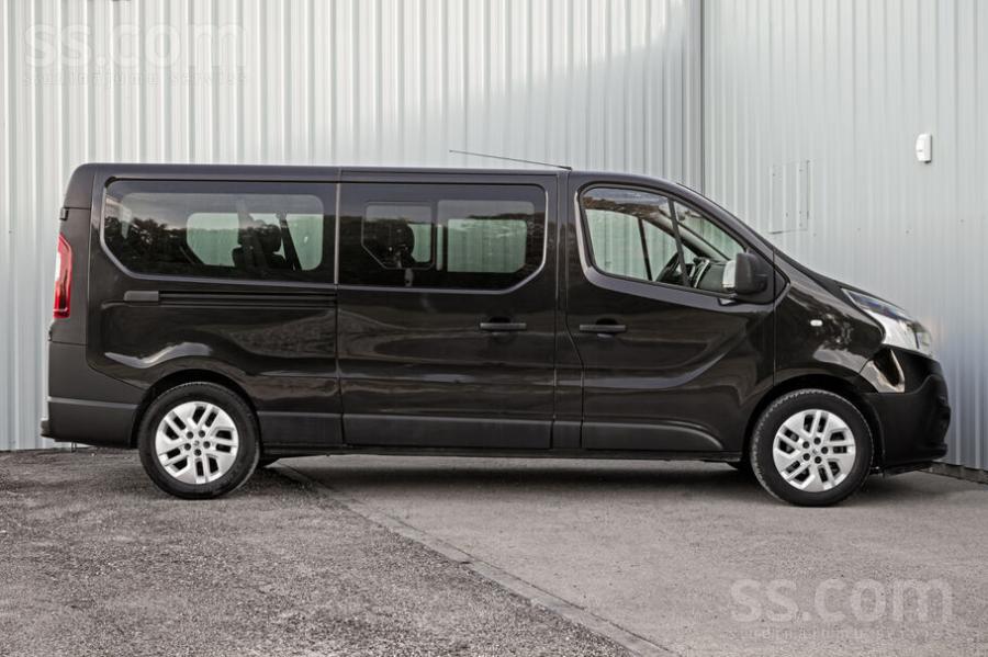 Melns Renault Trafic 2015 Ogre, ar dzinēja tilpumu 1.60 L un nobraukumu 238 tūkst. km par 14500 €, foto 7 vietnē AUTOMOTO.COM.LV