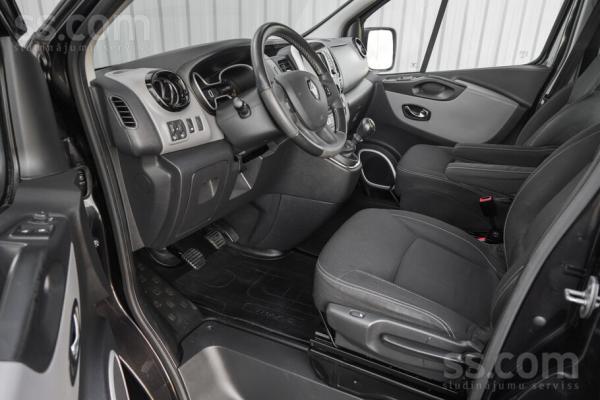 Melns Renault Trafic 2015 Ogre, ar dzinēja tilpumu 1.60 L un nobraukumu 238 tūkst. km par 14500 €, foto 9 vietnē AUTOMOTO.COM.LV