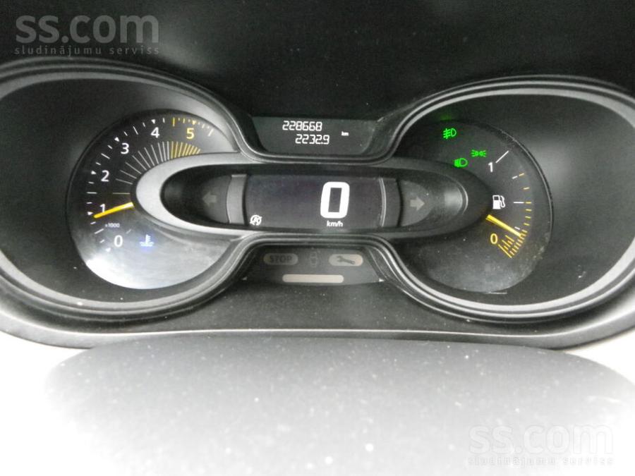 Black Renault Trafic 2016 in Valka, with an engine capacity of 1.60 L and mileage of 228 thousand km for 8500 €, photo 10 on AUTOMOTO.COM.LV