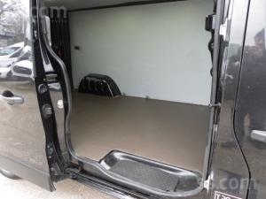 Black Renault Trafic 2016 in Valka, with an engine capacity of 1.60 L and mileage of 228 thousand km for 8500 €, photo 17 on AUTOMOTO.COM.LV