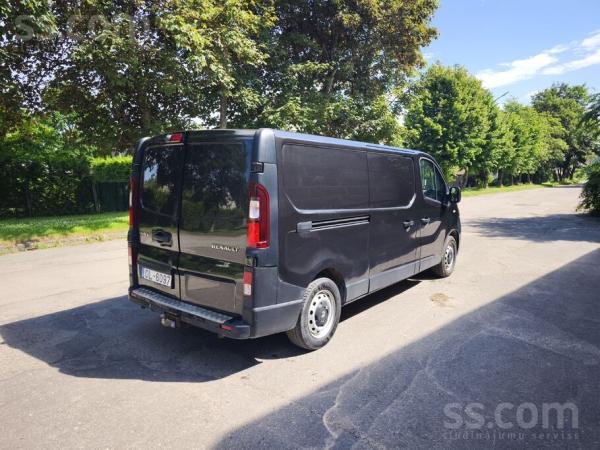 Melns Renault Trafic 2016 Ogre, ar dzinēja tilpumu 1.60 L un nobraukumu 259 tūkst. km par 7850 €, foto 5 vietnē AUTOMOTO.COM.LV