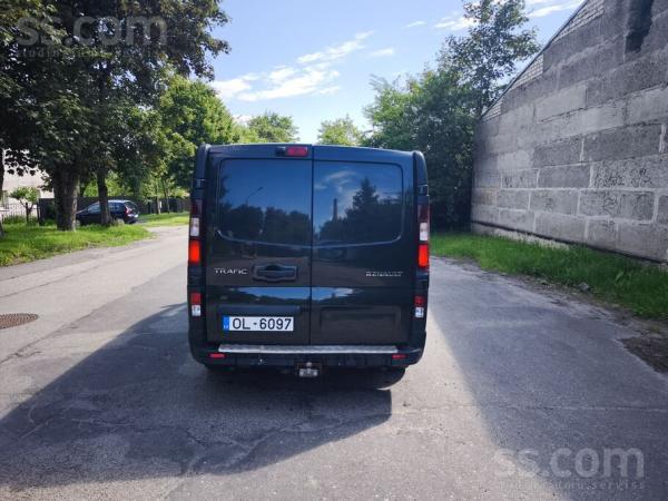 Melns Renault Trafic 2016 Ogre, ar dzinēja tilpumu 1.60 L un nobraukumu 259 tūkst. km par 7850 €, foto 6 vietnē AUTOMOTO.COM.LV