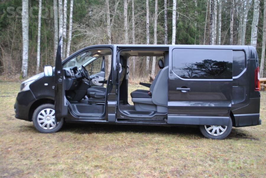 Black Renault Trafic 2018 in Tukums, with an engine capacity of 1.60 L and mileage of 168 thousand km for 12500 €, photo 6 on AUTOMOTO.COM.LV