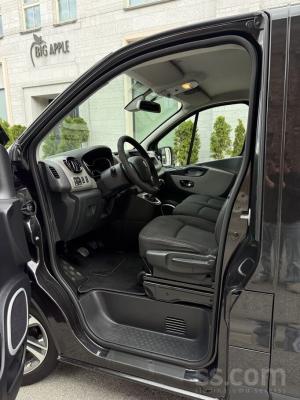 Melns Renault Trafic 2018 Tallina, ar dzinēja tilpumu 1.60 L un nobraukumu 242 tūkst. km par 11550 €, foto 19 vietnē AUTOMOTO.COM.LV