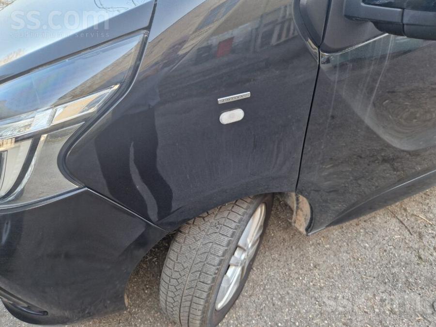 Melns Renault Trafic 2019 Rīga, ar dzinēja tilpumu 2.00 L un nobraukumu 171 tūkst. km par 15750 €, foto 14 vietnē AUTOMOTO.COM.LV