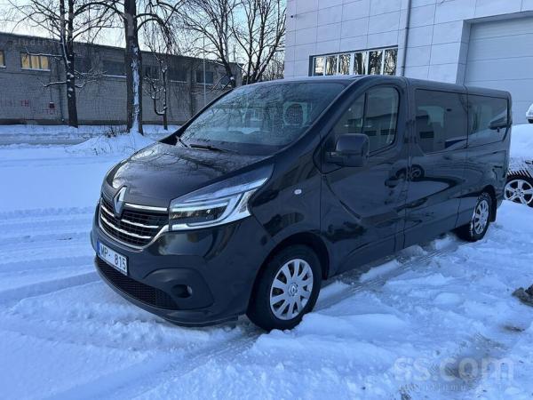 Black Renault Trafic 2020 in Kuldiga, with an engine capacity of 2.00 L and mileage of 186 thousand km for 19900 €, photo 2 on AUTOMOTO.COM.LV