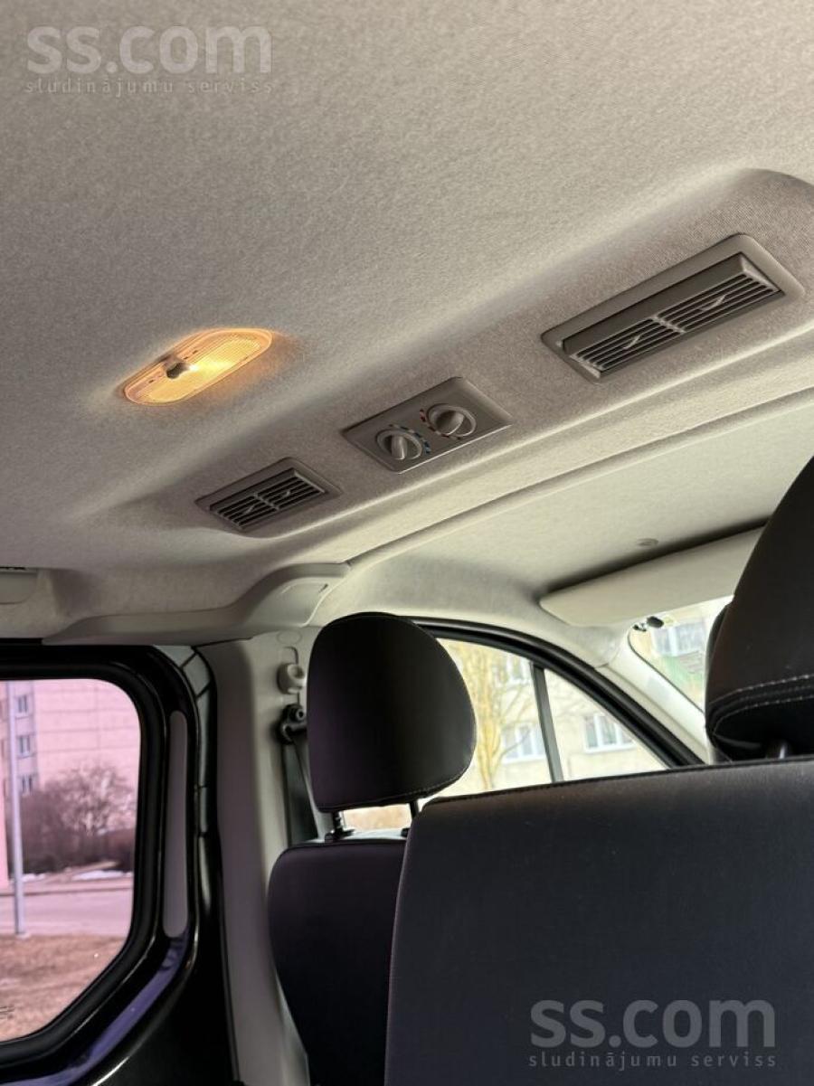 Melns Renault Trafic 2020 Aizkraukle, ar dzinēja tilpumu 2.00 L un nobraukumu 144 tūkst. km par 24800 €, foto 13 vietnē AUTOMOTO.COM.LV