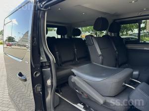 Black Renault Trafic 2022 in Riga, with an engine capacity of 2.00 L and mileage of 55 thousand km for 38950 €, photo 20 on AUTOMOTO.COM.LV