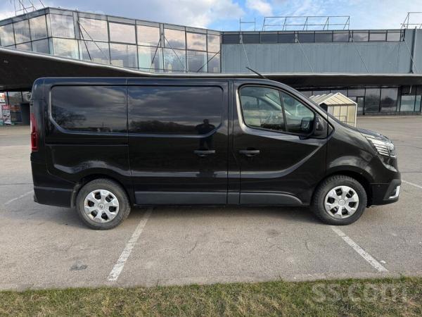 Melns Renault Trafic 2022 Ogre, ar dzinēja tilpumu 2.00 L un nobraukumu 130 tūkst. km par 16900 €, foto 8 vietnē AUTOMOTO.COM.LV