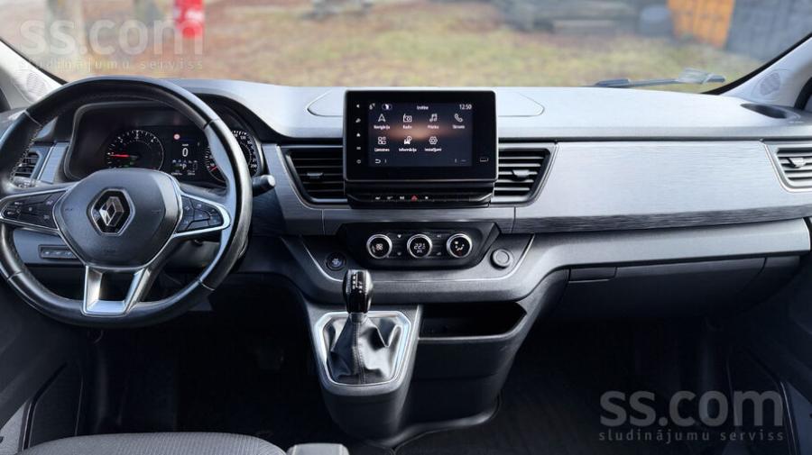 Melns Renault Trafic 2022 Rīga, ar dzinēja tilpumu 2.00 L un nobraukumu 127 tūkst. km par 24495 €, foto 7 vietnē AUTOMOTO.COM.LV