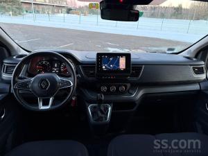 Black Renault Trafic 2022 in Valmiera, with an engine capacity of 2.00 L and mileage of 154 thousand km for 29800 €, photo 16 on AUTOMOTO.COM.LV