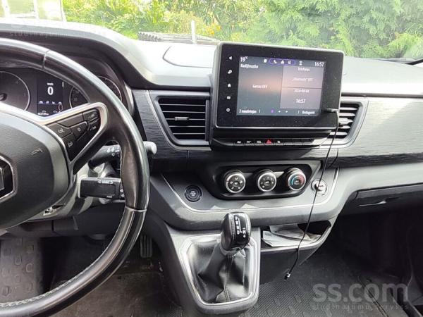 Black Renault Trafic 2023 in Telschi, with an engine capacity of 2.00 L and mileage of 0 thousand km for 21500 €, photo 9 on AUTOMOTO.COM.LV