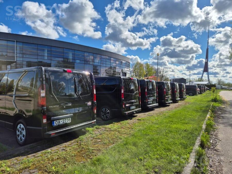 Черный Рено Трафик 2025 в Рига, объемом двигателя 2.00 л и пробегом 107 тыс. км за 38700 €, фото 12 на AUTOMOTO.COM.LV