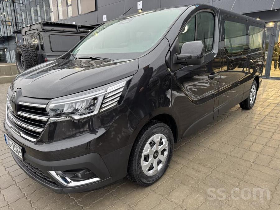 Black Renault Trafic 2025 in Bauska, with an engine capacity of 2.00 L and mileage of 210 thousand km for 31000 €, photo 1 on AUTOMOTO.COM.LV