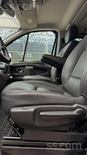 Black Renault Trafic 2025 in Riga, with an engine capacity of 2.00 L and mileage of 152 thousand km for 33500 €, photo 17 on AUTOMOTO.COM.LV