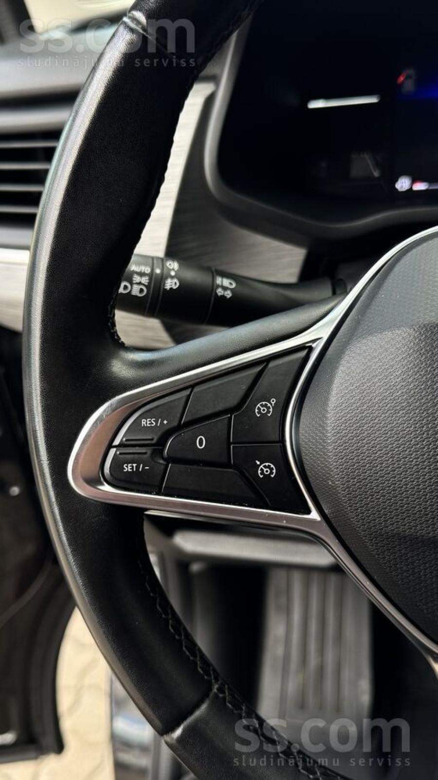 Black Renault Trafic 2025 in Riga, with an engine capacity of 2.00 L and mileage of 152 thousand km for 33500 €, photo 27 on AUTOMOTO.COM.LV