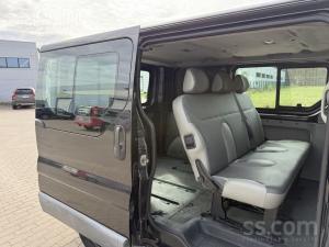 Black Renault Trafic 2005 in Riga, with an engine capacity of 2.50 L and mileage of 265 thousand km for 2500 €, photo 11 on AUTOMOTO.COM.LV
