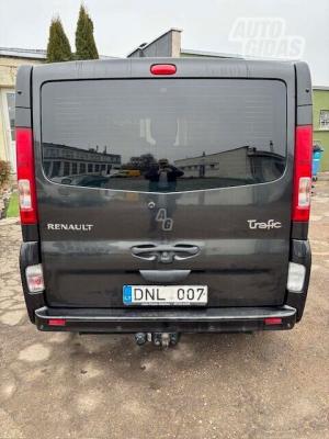 Black Renault Trafic 2008 in Kaunas, with an engine capacity of 2.50 L and mileage of 404 thousand km for 5500 €, photo 3 on AUTOMOTO.COM.LV