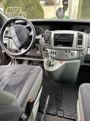 Black Renault Trafic 2008 in Kaunas, with an engine capacity of 2.50 L and mileage of 404 thousand km for 5500 €, photo 5 on AUTOMOTO.COM.LV