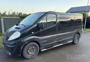 Black Renault Trafic 2008 in Riga, with an engine capacity of 2.50 L and mileage of 365 thousand km for 3700 €, photo 3 on AUTOMOTO.COM.LV