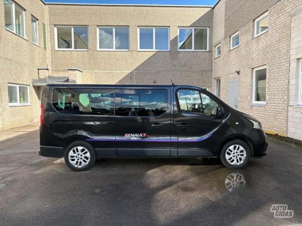 Melns Renault Trafic 2015 Šauļi, ar dzinēja tilpumu 1.60 L un nobraukumu 275 tūkst. km par 11350 €, foto 5 vietnē AUTOMOTO.COM.LV
