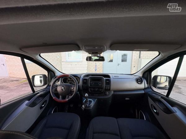 Melns Renault Trafic 2015 Šauļi, ar dzinēja tilpumu 1.60 L un nobraukumu 275 tūkst. km par 11350 €, foto 10 vietnē AUTOMOTO.COM.LV