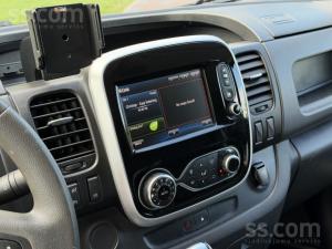 Black Renault Trafic 2020 in Riga, with an engine capacity of 2.00 L and mileage of 264 thousand km for 15600 €, photo 17 on AUTOMOTO.COM.LV