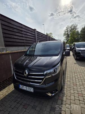 Melns Renault Trafic 2023 Cēsis, ar dzinēja tilpumu 2.00 L un nobraukumu 0 tūkst. km par 19999 €, foto  vietnē AUTOMOTO.COM.LV