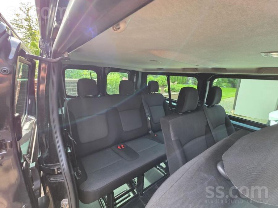 Black Renault Trafic 2023 in Cesis, with an engine capacity of 2.00 L and mileage of 0 thousand km for 19999 €, photo 6 on AUTOMOTO.COM.LV