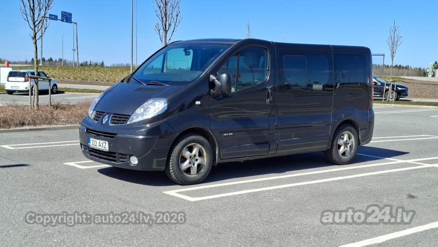 Melns Renault Trafic 2006 Tallina, ar dzinēja tilpumu 2.00 L un nobraukumu 466 tūkst. km par 3900 €, foto 3 vietnē AUTOMOTO.COM.LV