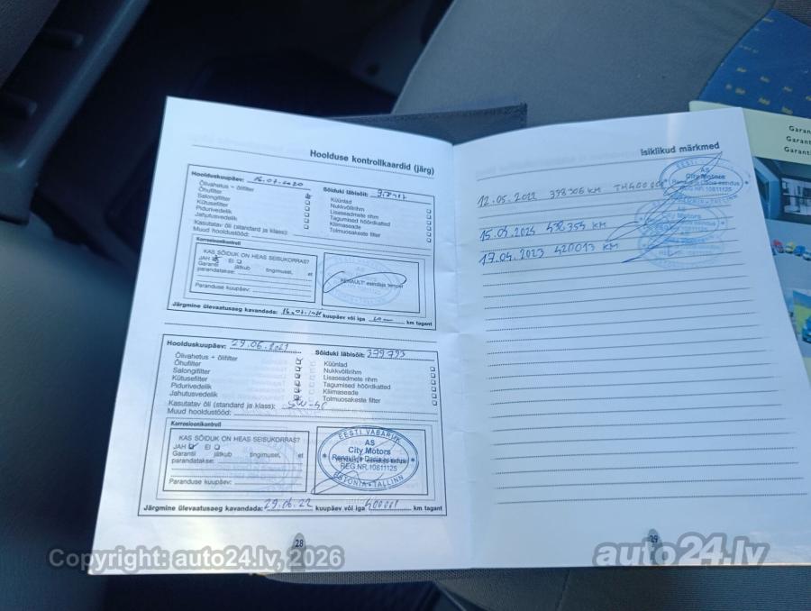 Black Renault Trafic 2006 in Tallinn, with an engine capacity of 2.00 L and mileage of 464 thousand km for 5999 €, photo 26 on AUTOMOTO.COM.LV
