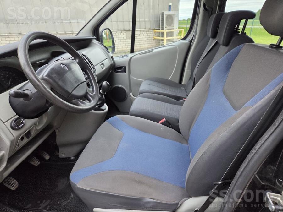 Black Renault Trafic 2008 in Bauska, with an engine capacity of 2.00 L and mileage of 0 thousand km for 4980 €, photo 9 on AUTOMOTO.COM.LV