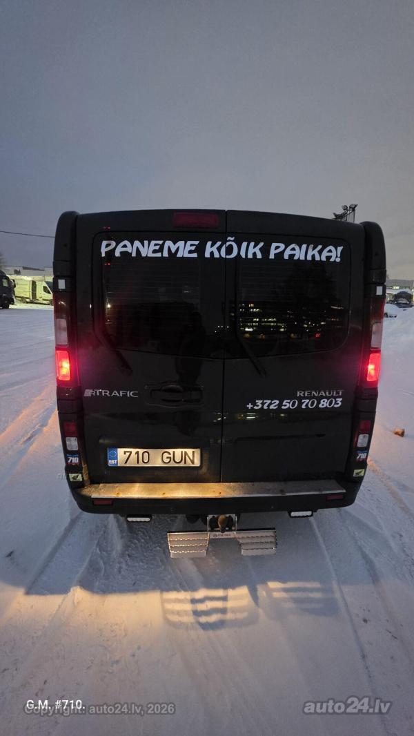 Black Renault Trafic 2018 in Tallinn, with an engine capacity of 1.60 L and mileage of 0 thousand km for 11000 €, photo 3 on AUTOMOTO.COM.LV