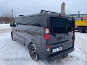 Black Renault Trafic 2018 in Tallinn, with an engine capacity of 1.60 L and mileage of 158 thousand km for 15900 €, photo 6 on AUTOMOTO.COM.LV