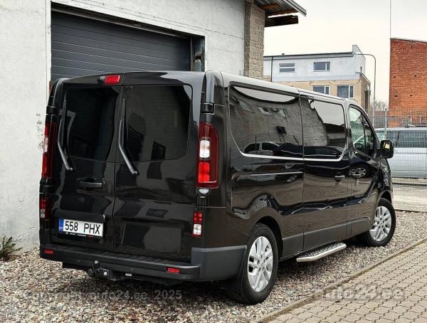 Melns Renault Trafic 2019 Tallina, ar dzinēja tilpumu 2.00 L un nobraukumu 132 tūkst. km par 24990 €, foto 11 vietnē AUTOMOTO.COM.LV