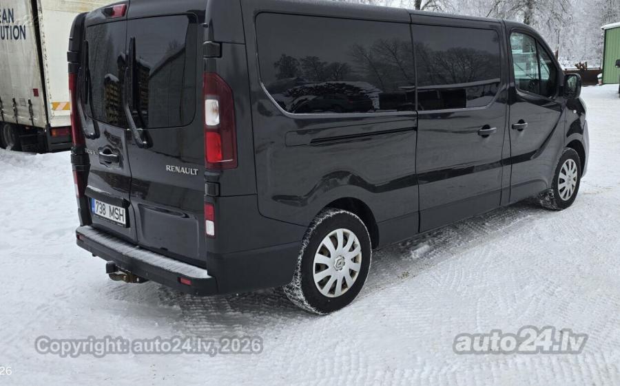 Black Renault Trafic 2019 in Tallinn, with an engine capacity of 1.60 L and mileage of 275 thousand km for 14999 €, photo 3 on AUTOMOTO.COM.LV