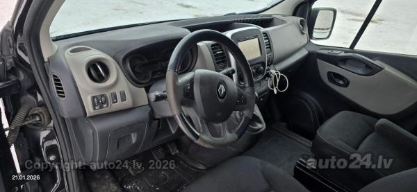 Black Renault Trafic 2019 in Tallinn, with an engine capacity of 1.60 L and mileage of 275 thousand km for 14999 €, photo 6 on AUTOMOTO.COM.LV