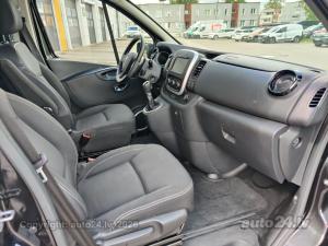 Melns Renault Trafic 2020 Tartu, ar dzinēja tilpumu 2.00 L un nobraukumu 207 tūkst. km par 19990 €, foto 12 vietnē AUTOMOTO.COM.LV