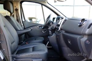 Black Renault Trafic 2021 in Tallinn, with an engine capacity of 2.00 L and mileage of 136 thousand km for 29900 €, photo 13 on AUTOMOTO.COM.LV