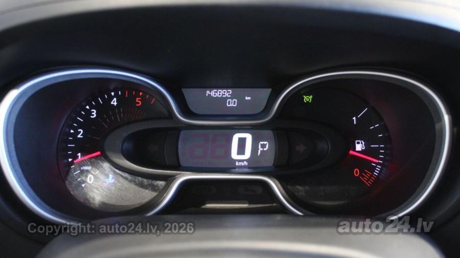 Black Renault Trafic 2021 in Tallinn, with an engine capacity of 2.00 L and mileage of 147 thousand km for 23990 €, photo 14 on AUTOMOTO.COM.LV