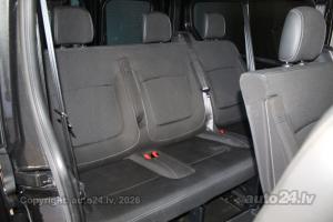 Black Renault Trafic 2021 in Tallinn, with an engine capacity of 2.00 L and mileage of 147 thousand km for 23990 €, photo 20 on AUTOMOTO.COM.LV